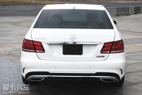 e260l奔驰报价2019款,奔驰e260l图片,奔驰e260l豪华型_大山谷图库
