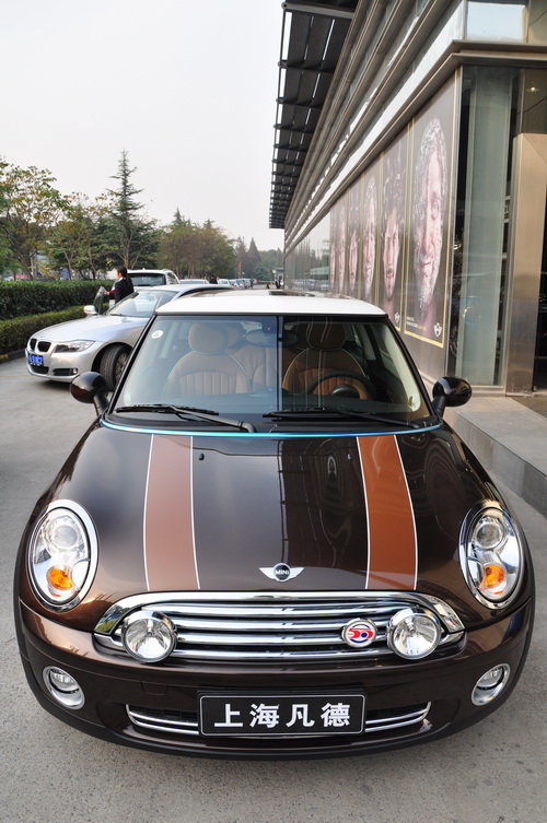 [实拍]MINI50周年纪念版上海已到店_爱卡汽车